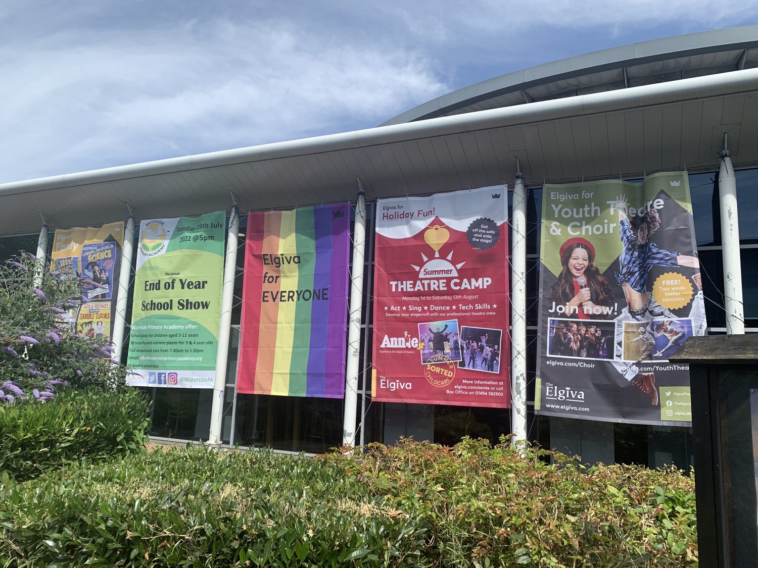 Visit - Elgiva Theatre Chesham